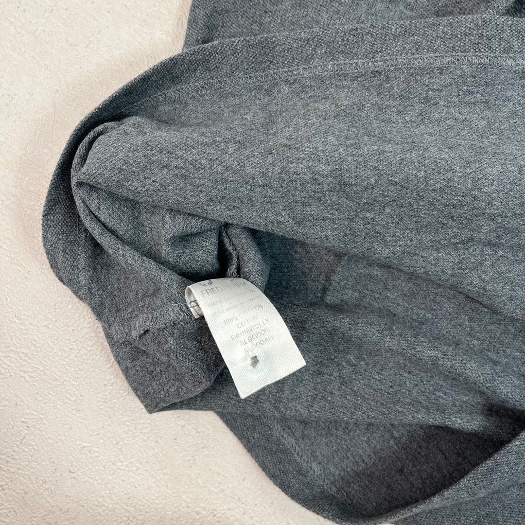 Fred Perry Grey Polo, Fesyen Pria, Pakaian , Atasan di Carousell