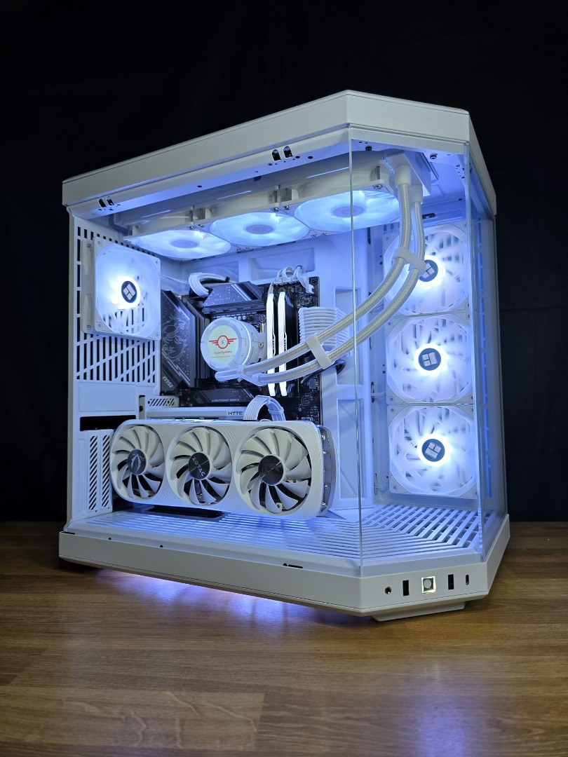 💯[FREE DELIVERY]💯 HYTE Y70 + INTEL I7 14700K + Z790 MSI GAMING PLUS ...