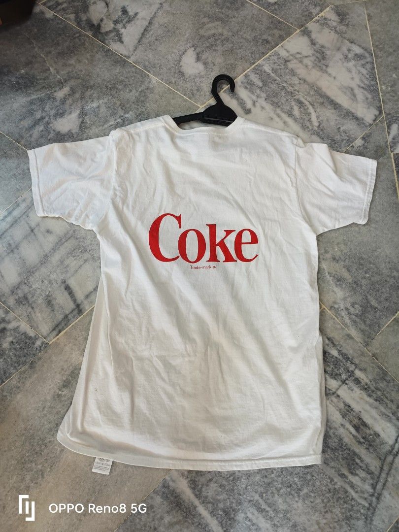 Fruit of The loom Coca cola tee, Pit 56cm ,labuh 71cm, Men's Fashion ...