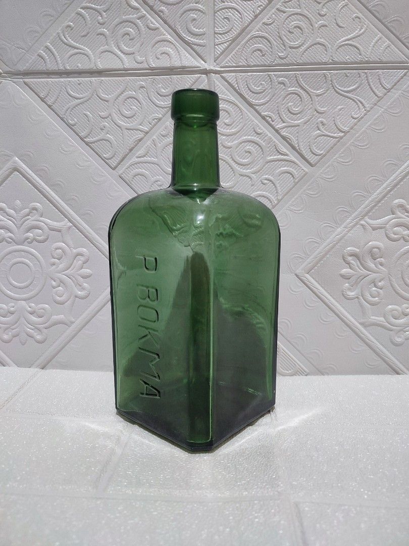 koleksi botol kolonial jadul, Antik, Pajangan di Carousell