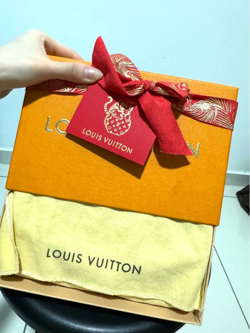 LV Classic Sarah Wallet, Luxury, Bags & Wallets on Carousell