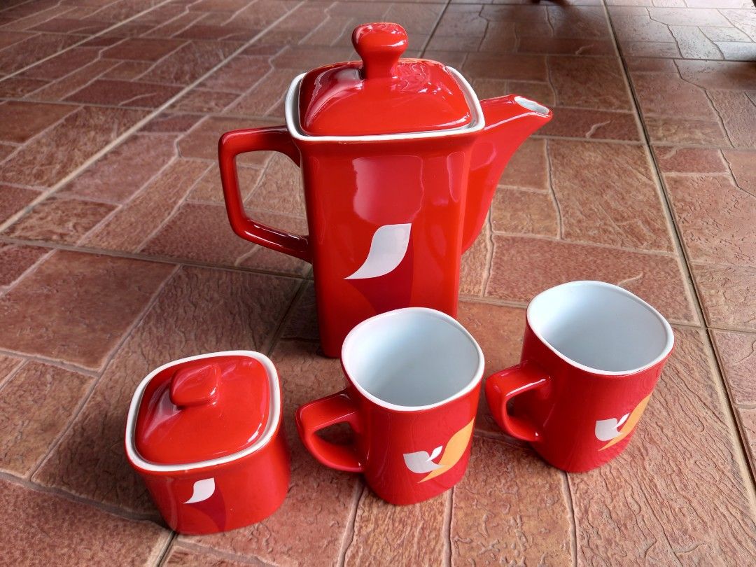 Nescafe Cawan Teko Mug set, Furniture & Home Living, Kitchenware ...