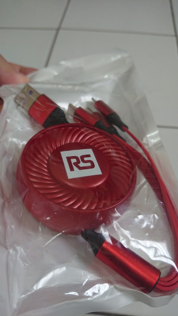 New RS Retractable USB Multiple Head Charging Cable, Everything Else, Others on Carousell