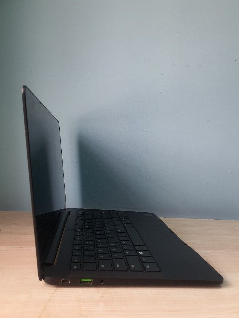 Razer Blade Stealth i5-6200U 4GB Ram 128GB SSD Ultrabook, Computers ...