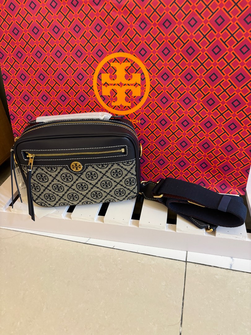 Ready stock Authentic Tory Burch T monogram crossbody camera bag, Women ...