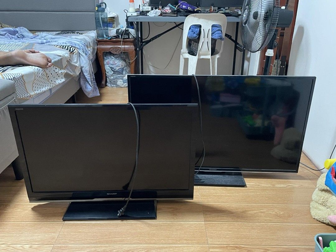 Sharp LED TV, TV & Home Appliances, TV & Entertainment, TV on Carousell