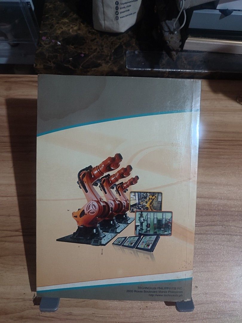 Techno Robot Learn How to Assemble and Program your First Robot Teaching the Skills of Today and ...