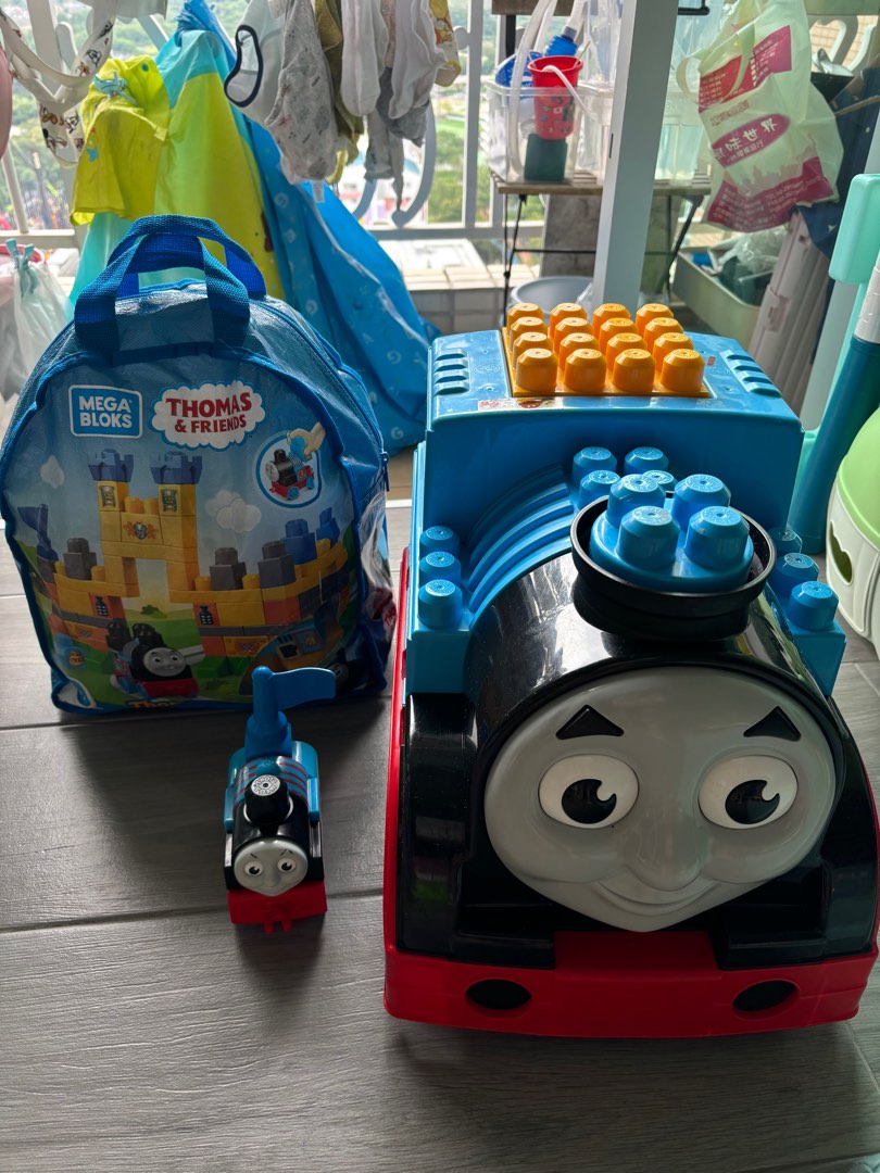 Thomas lego mega blocks 連推車, 兒童＆孕婦用品, 嬰兒玩具 - Carousell