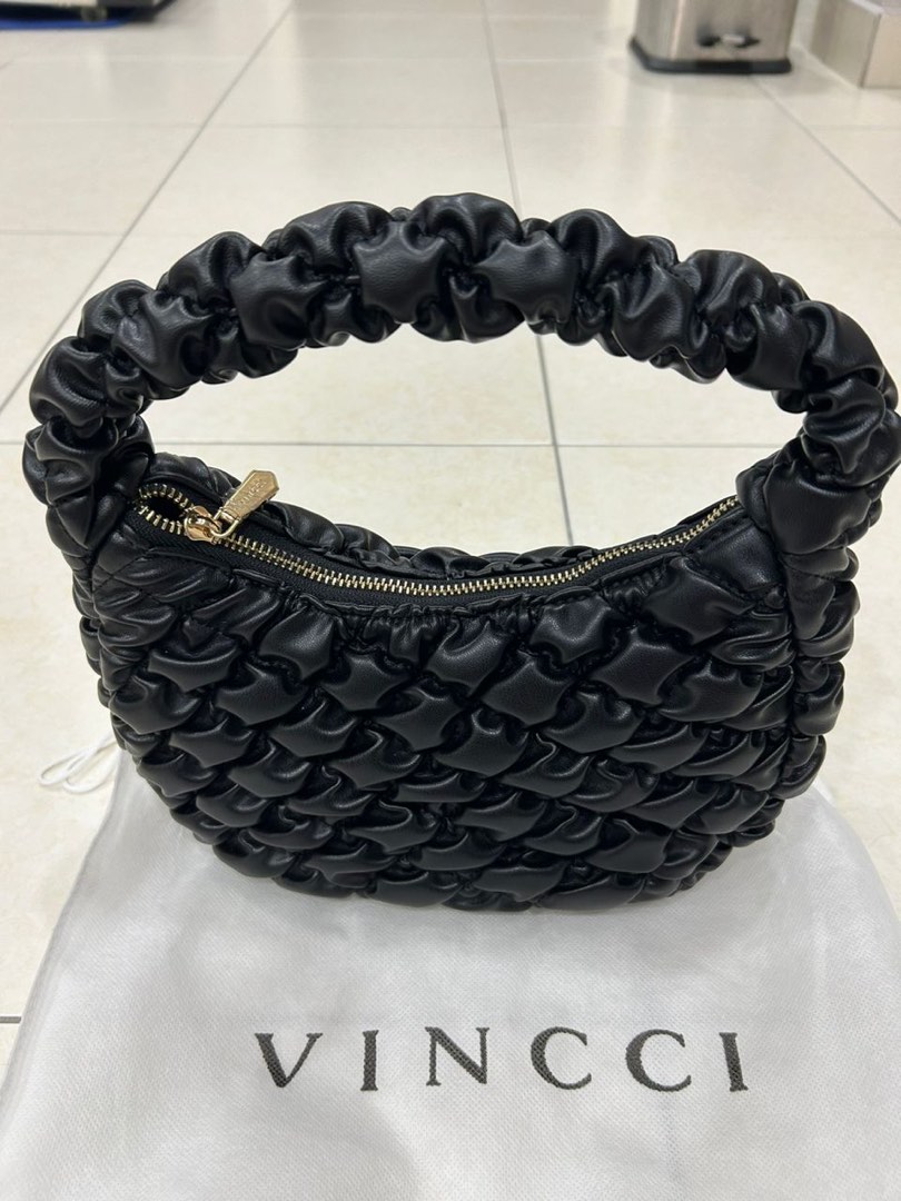 Vincci hobo, Women's Fashion, Bags & Wallets, Purses & Pouches on Carousell