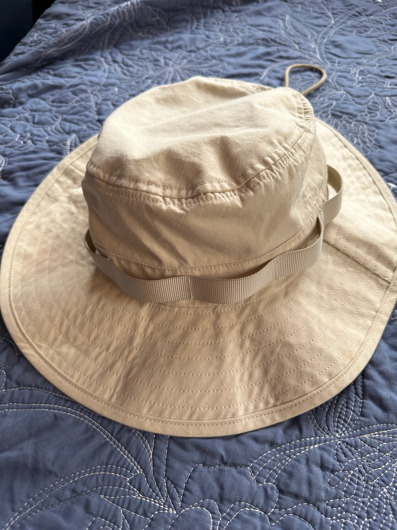 Zara Utility Hat, Men's Fashion, Watches & Accessories, Caps & Hats on Carousell