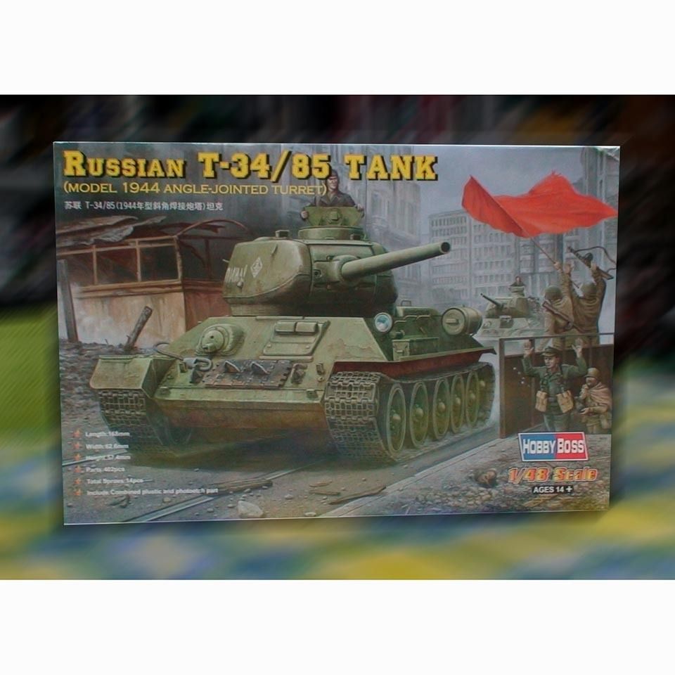 【拼裝模型_戰車】1/48 1:48 全內構 HOBBY BOSS 84809 蘇聯T-34/85 1944年型斜角焊接炮塔 主戰坦克, 興趣 ...