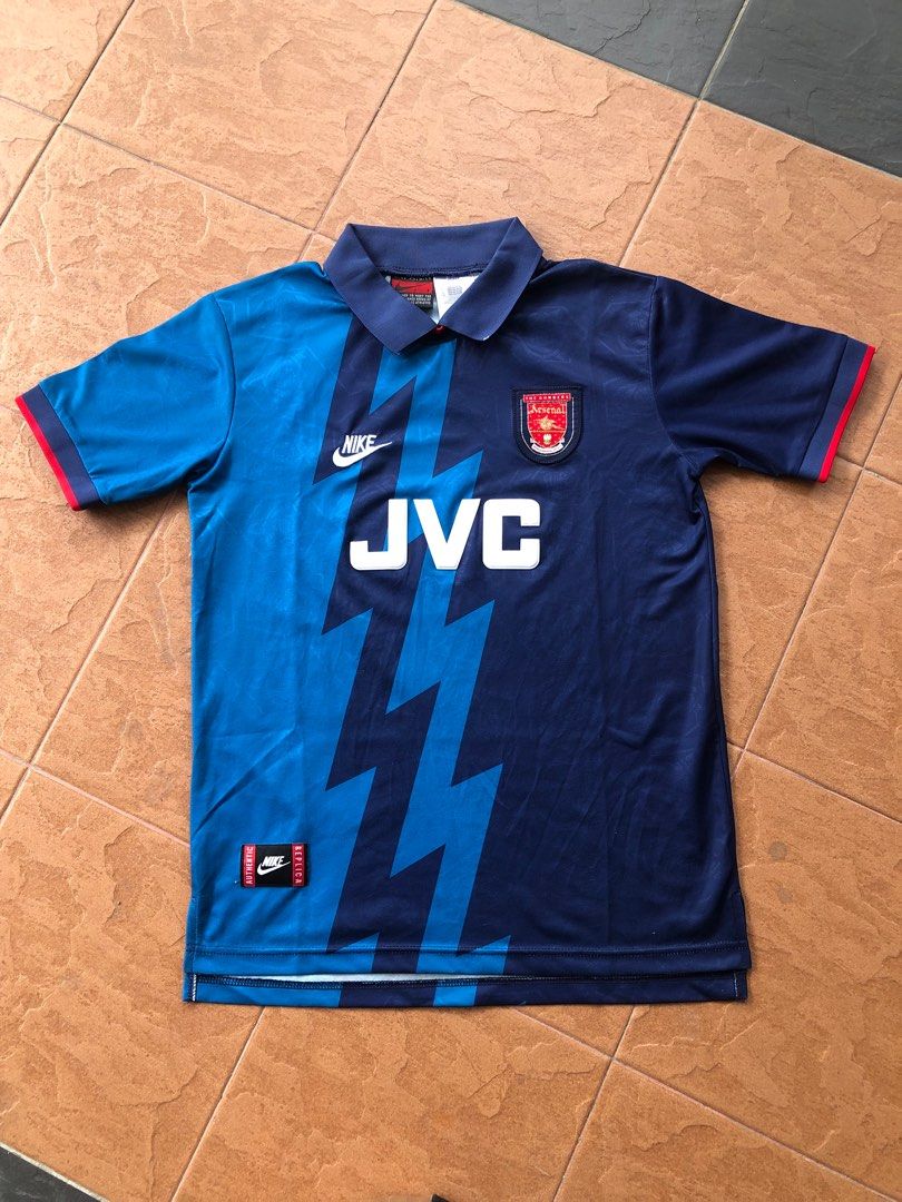 Arsenal Retro Jersey 95/96, Men's Fashion, Activewear on Carousell