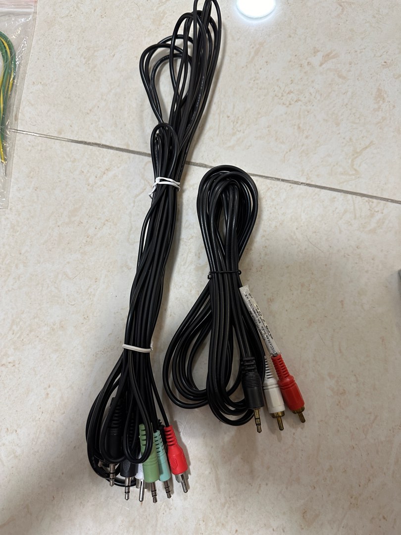 Audio to PC cable, Computers & Tech, Parts & Accessories, Cables ...