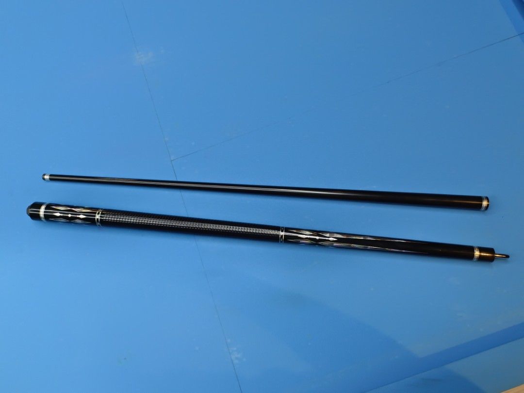 Carbon Fiber Pool Cue – Ultra Low Deflection with Kamui Clear Soft Tip ...