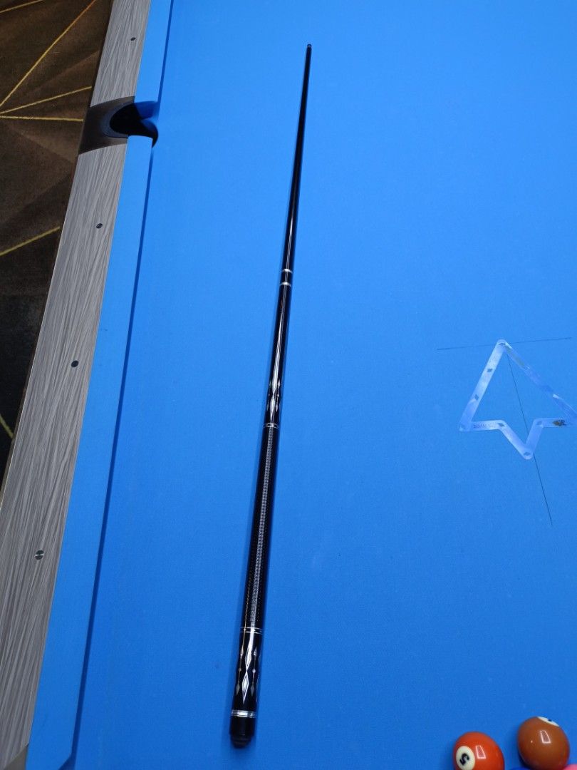 Carbon Fiber Pool Cue – Ultra Low Deflection with Kamui Clear Soft Tip ...