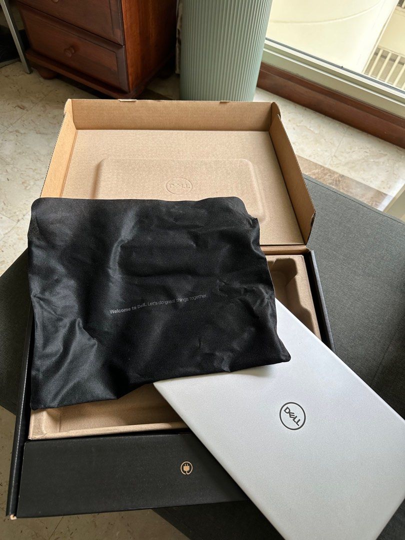 Dell Inspiron 5370 laptop with new battery, box included, Computers ...