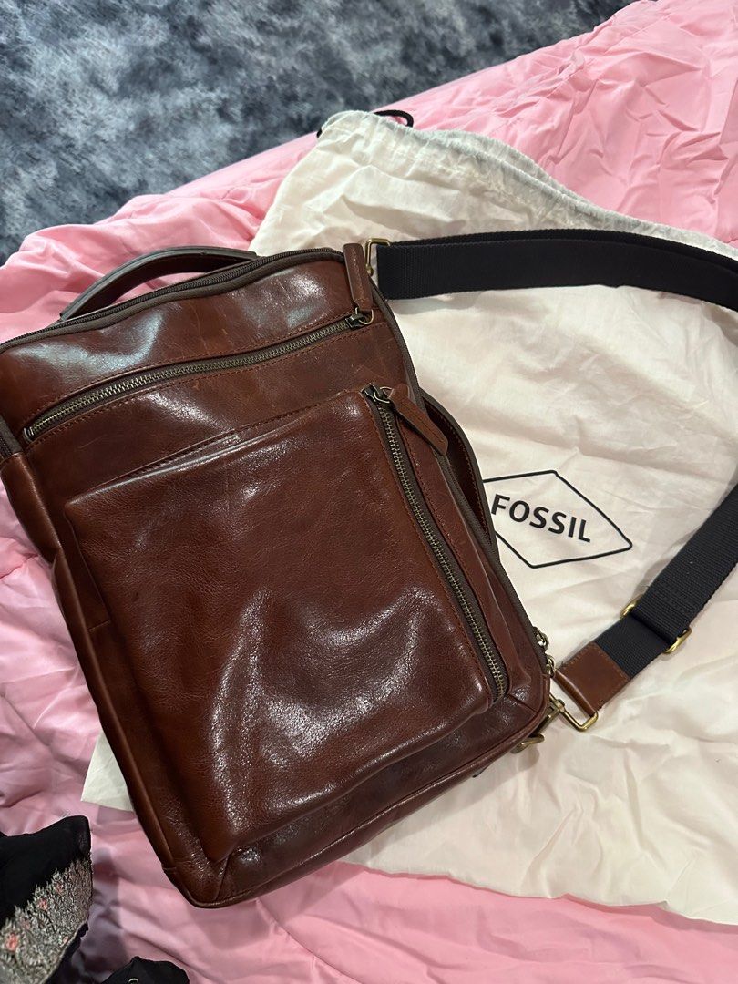 Fossil bag pack, Men's Fashion, Bags, Backpacks on Carousell