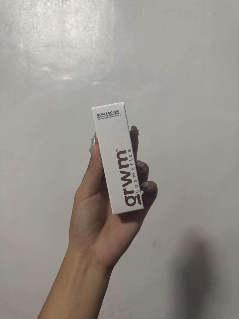 GRWM Cosmetics Glam & Go Stix Highlighter Stick in Coco Jelly, Beauty ...