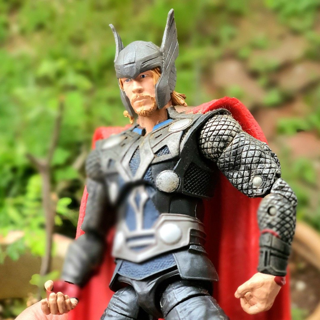 Hasbro MCU Marvel Legends Thor first movie, Hobbies & Toys, Toys ...