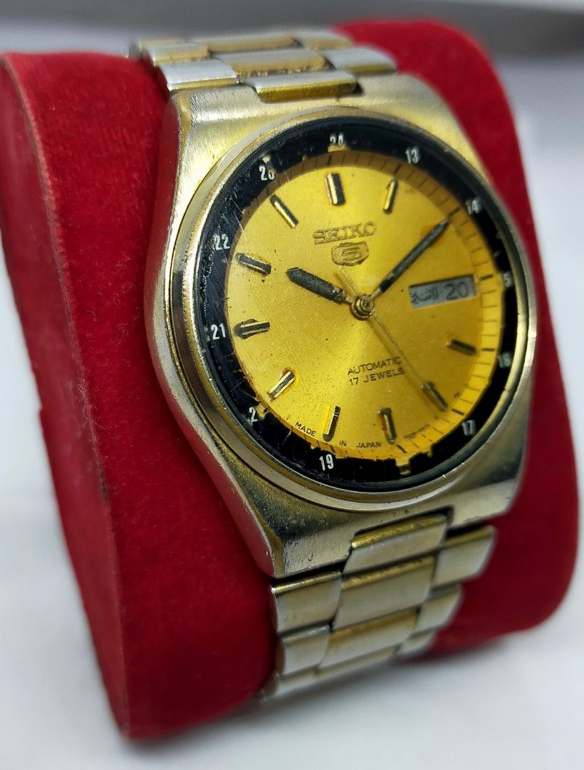 Jam Tangan Seiko 5 Military Automatic Japan Vintage Cal 7009, Fesyen Pria, Jam Tangan di Carousell