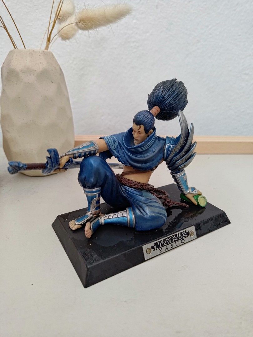 LoL Yasuo Figure, Hobbies & Toys, Toys & Games on Carousell
