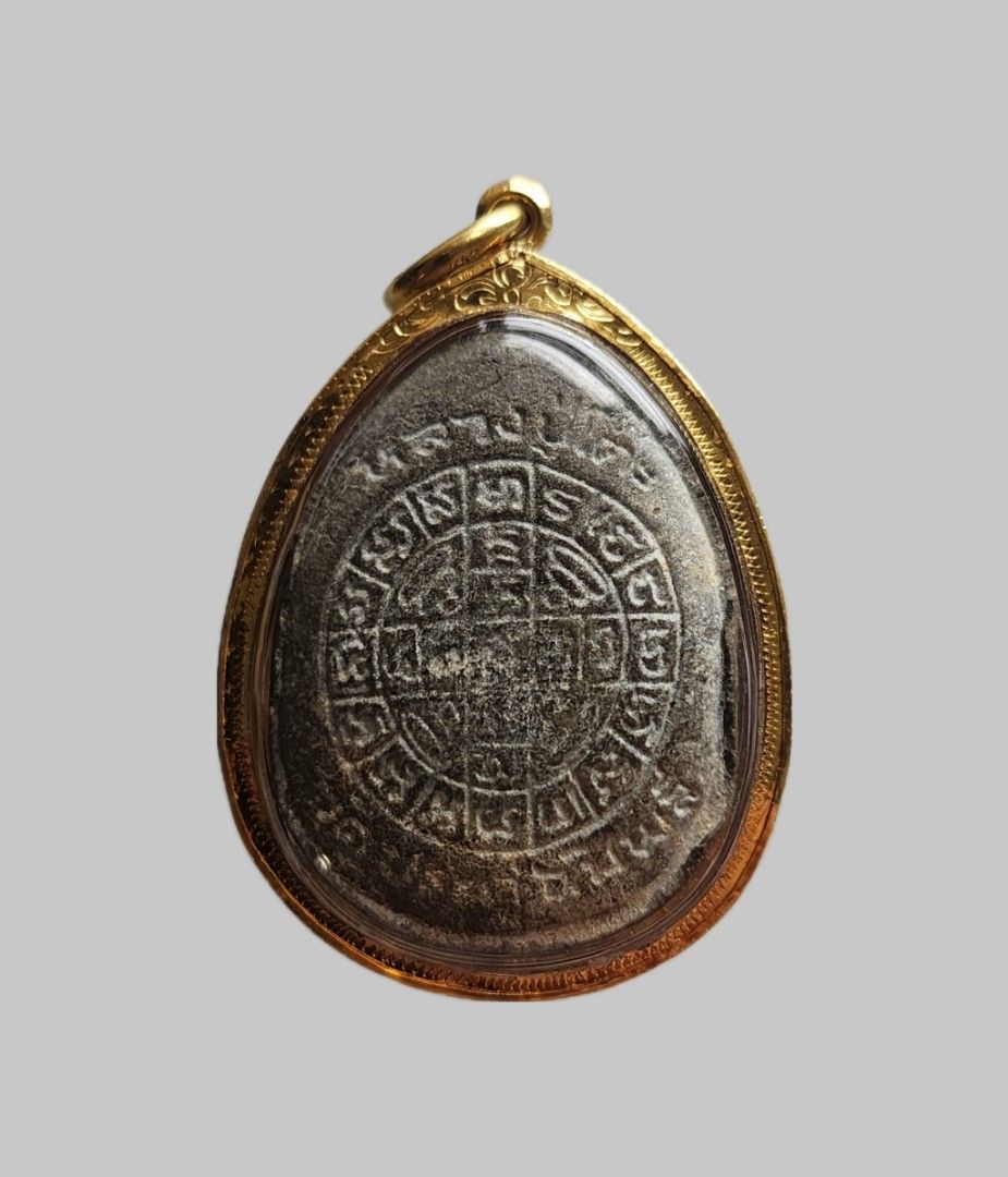 Lp toh phra pitda jumbo 2, Hobbies & Toys, Memorabilia & Collectibles ...