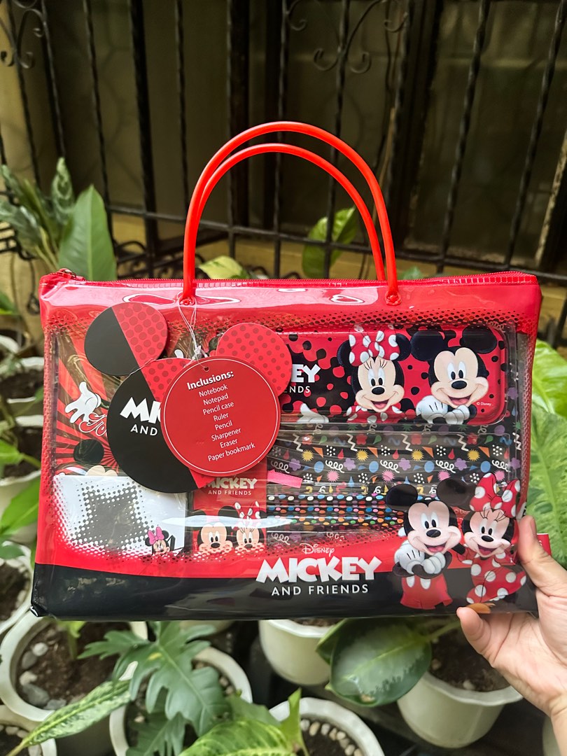 Mickey and Friends Stationary Set, Hobbies & Toys, Stationary & Craft ...