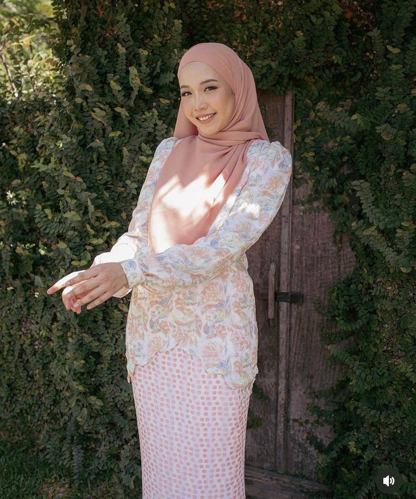 Minimalace Mom-Daughter Collection 2024, Women's Fashion, Muslimah ...