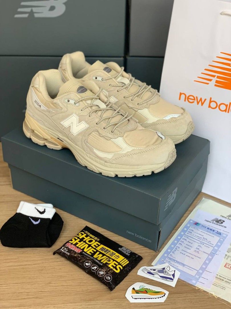 New Balance 2002R Cream, Women's Fashion, Footwear, Sneakers on Carousell