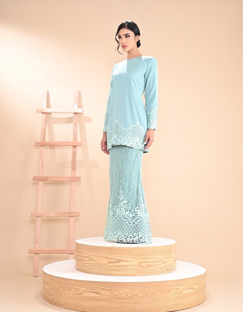 Primavalet sage green baju kurung wulan, Women's Fashion, Dresses ...