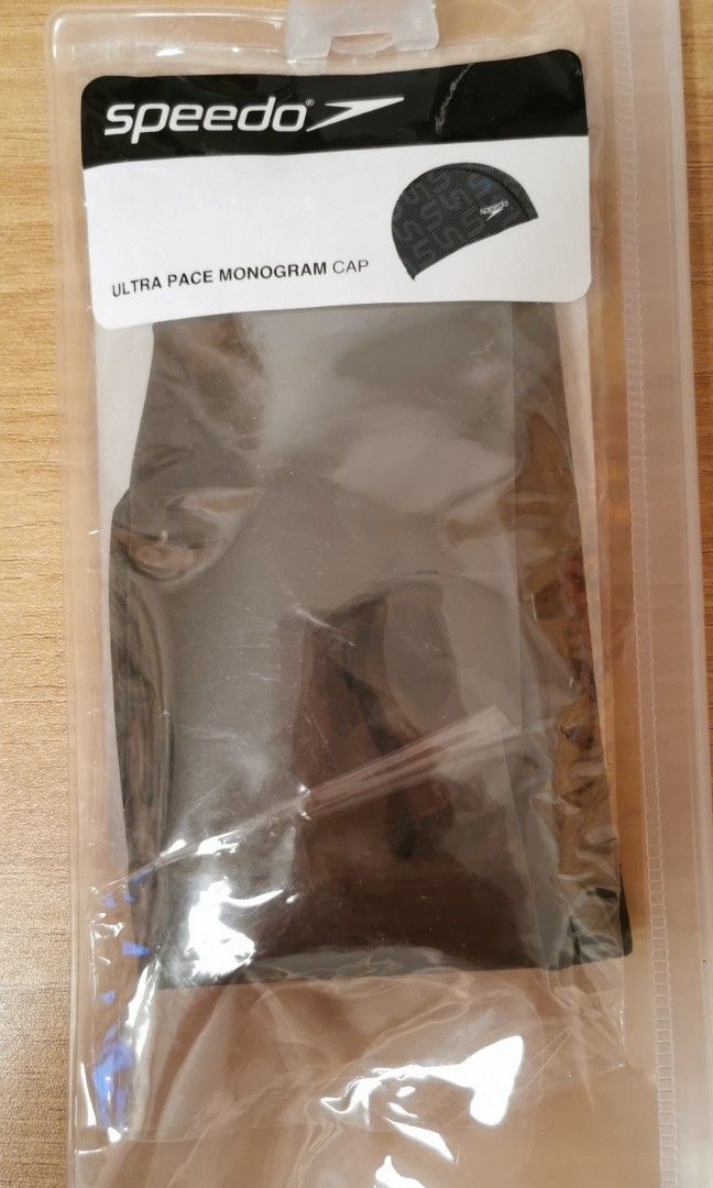 Speedo Ultra Pace Monogram Cap (泳帽), 運動產品, 運動與體育, 運動與體育 - 水上活動 - Carousell