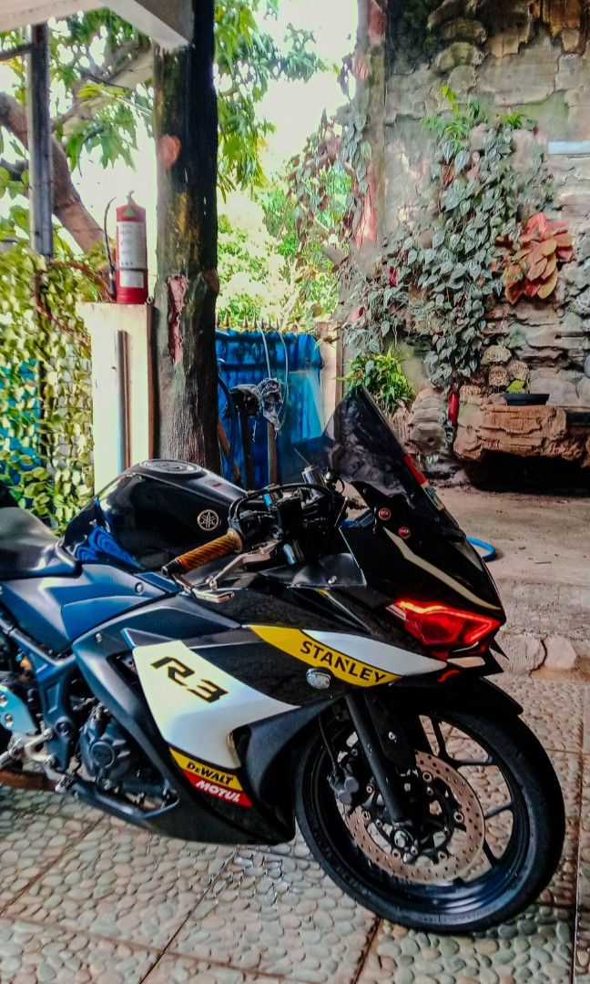Yamaha R25 STNK + modifan + kyt ttc, Motor di Carousell