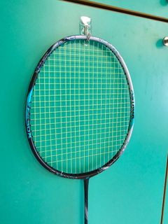 Selling Badminton Racket Yonex Astrox 88D Pro 2nd Gen 4UG5, Sports ...