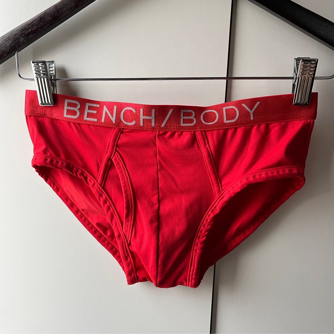 Bench Body Underwear Briefs for Men 男裝底褲, 男裝, 褲＆半截裙, 內褲 boxer - Carousell