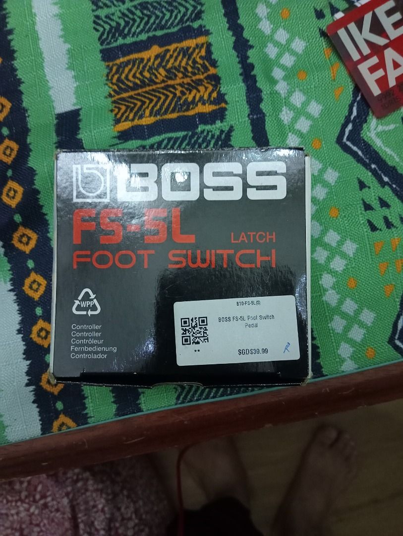 Boss foot switch, Hobbies & Toys, Music & Media, Music Accessories on ...