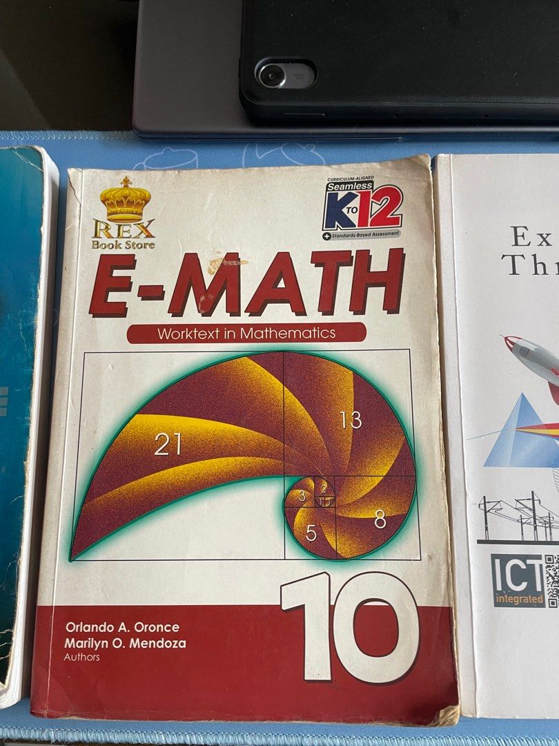 bundle of 3 textbooks E-math 10, understanding economics in the ...