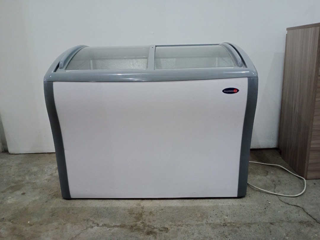 chest freezer, curved type glass door, TV & Home Appliances, Kitchen ...