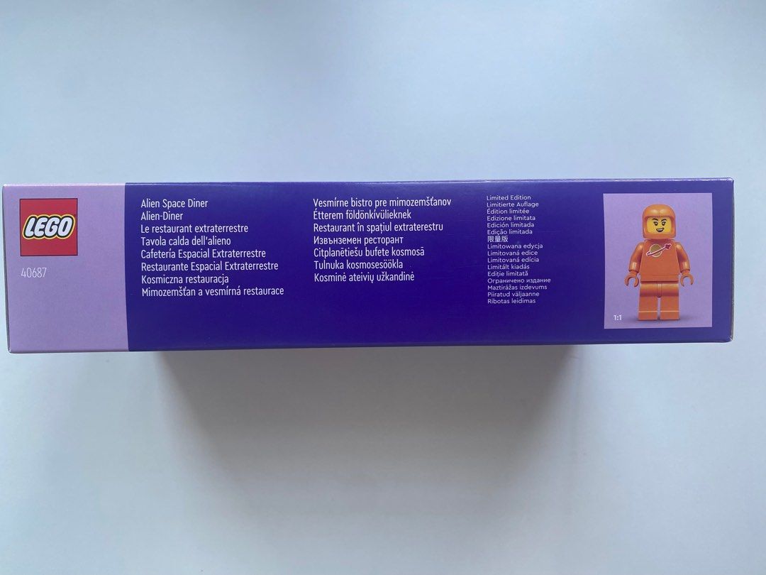 LEGO Alien Space Diner 40687, Hobbies & Toys, Toys & Games on Carousell