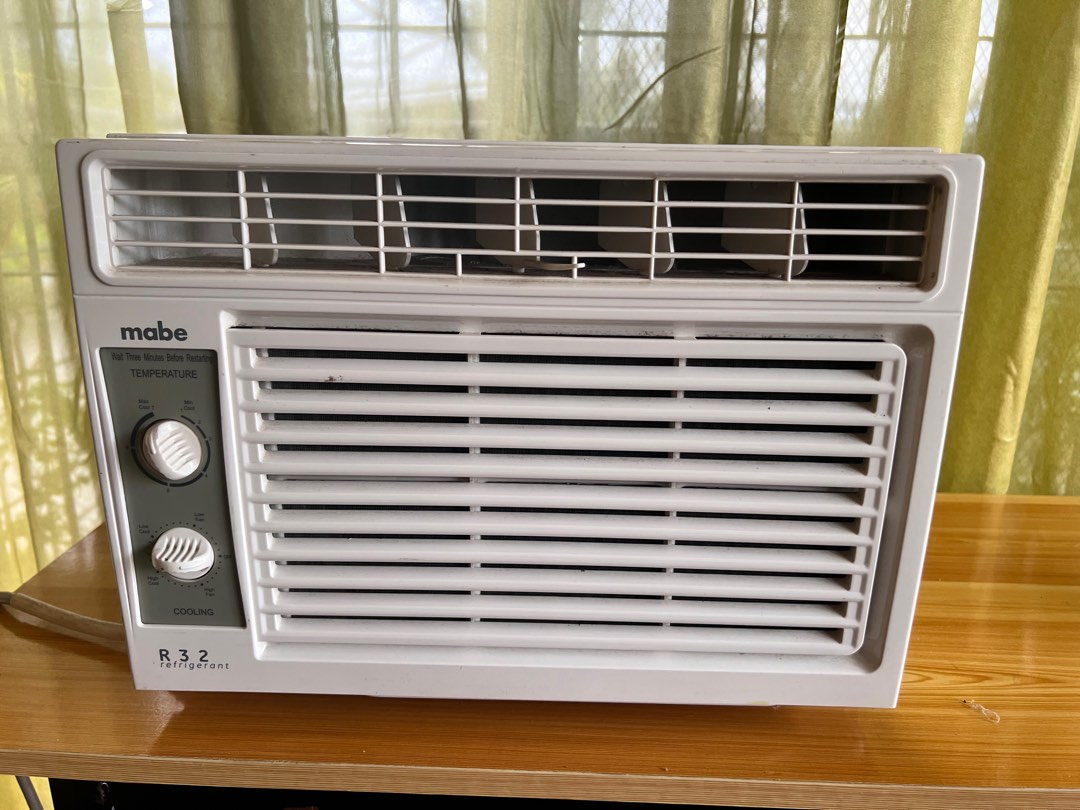 Mabe 1/2 HP window aircon, TV & Home Appliances, Air Conditioning and ...