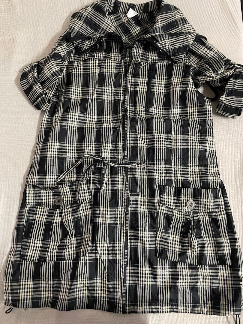 Plaid Raincoat, Women's Fashion, Coats, Jackets and Outerwear on Carousell