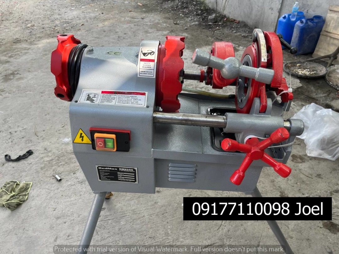 REDMAX THREADING MACHINE, Commercial & Industrial, Construction Tools ...