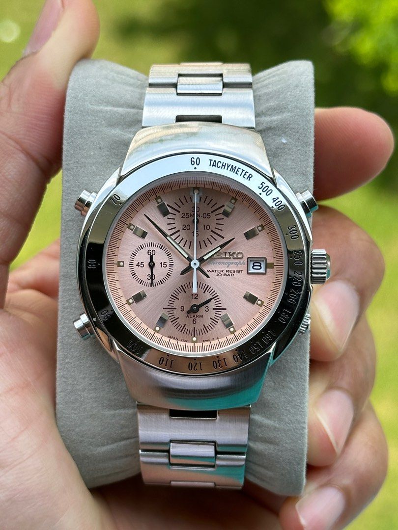 Seiko chrono pink salmon dail (rare), Men's Fashion, Watches ...