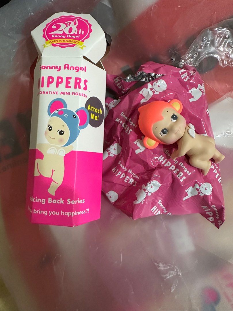 WTS / WTT Sonny Angel Looking Back Hipper Monkey, Hobbies & Toys, Toys ...