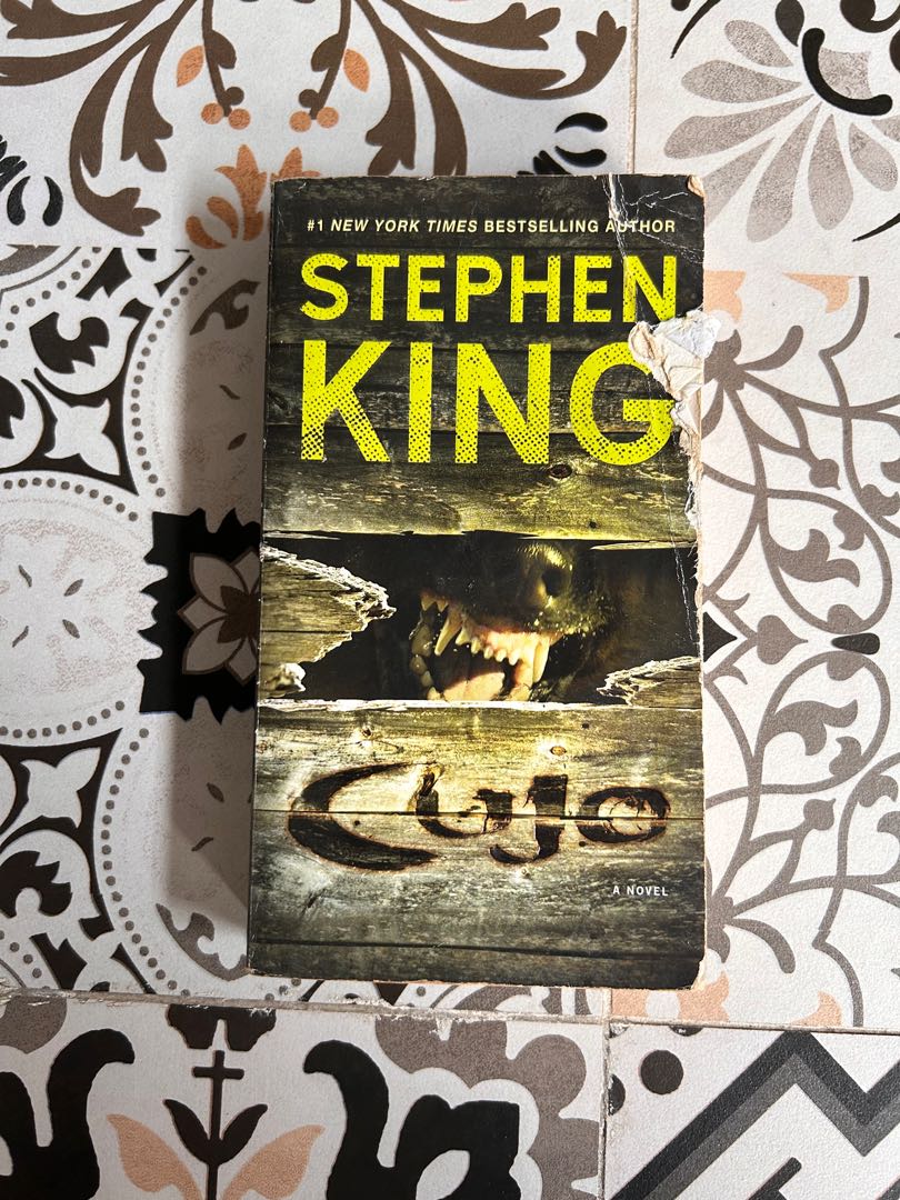 Stephen King’s Cujo book, Hobbies & Toys, Books & Magazines, Fiction ...