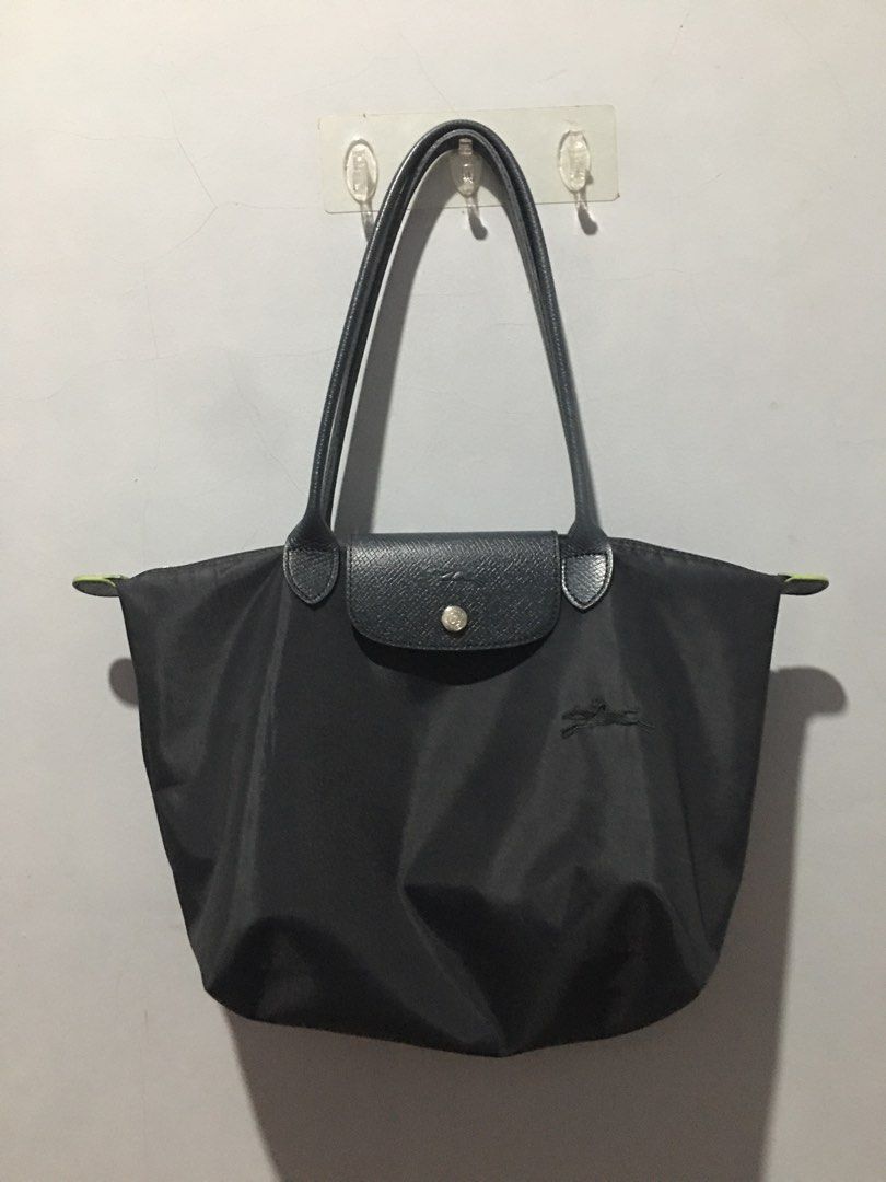 Tas lc medium size, Fesyen Wanita, Tas & Dompet di Carousell