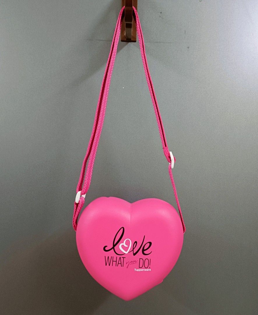 TUPPERWARE Pink Heart Shape Keeper 250ml with adjustable sling strips ...