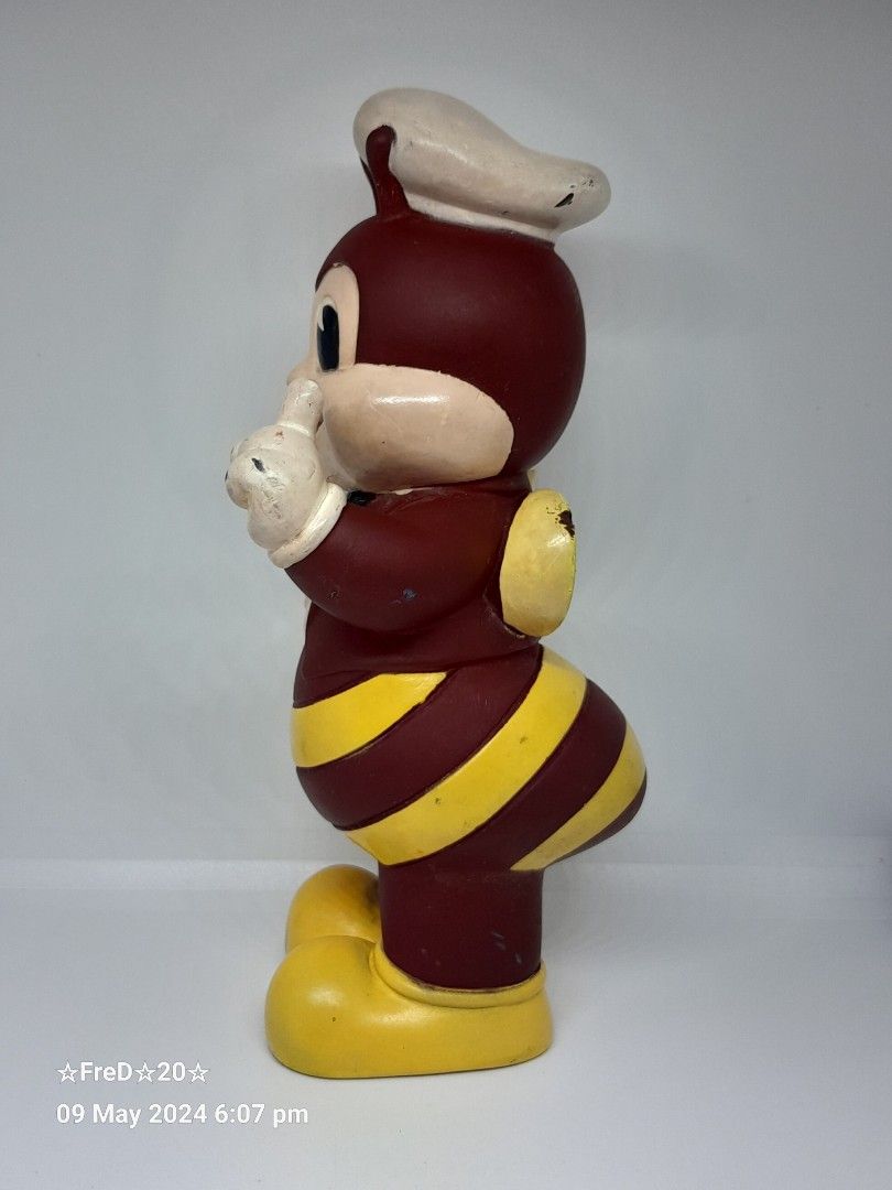 Vintage Jollibee Vinyl, Hobbies & Toys, Toys & Games on Carousell