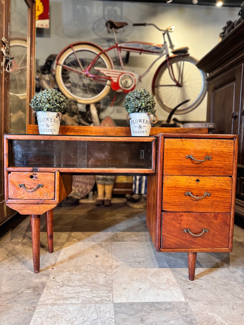Vintage Narra Study Table / Office Desk, Hobbies & Toys, Memorabilia ...