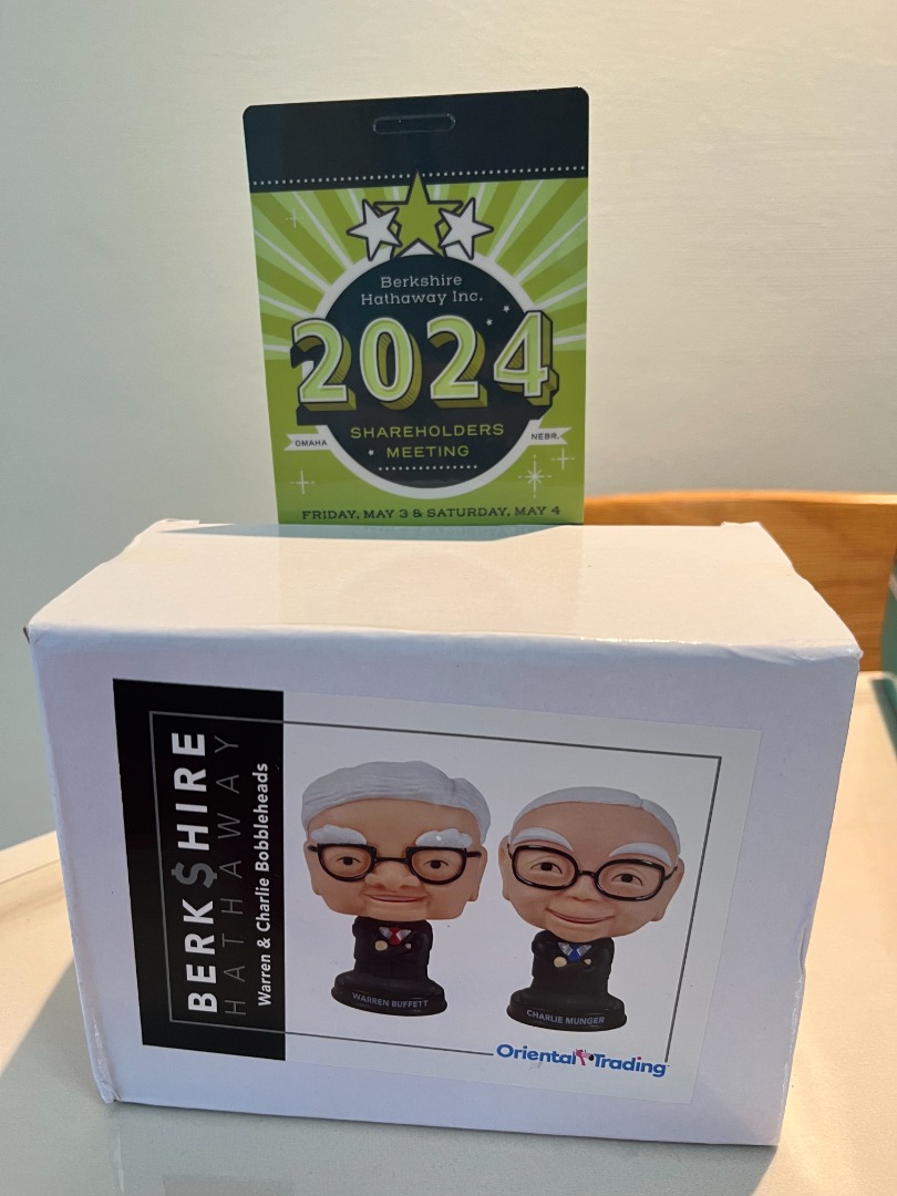 Warren Buffett and Charlie Munger Bobble Heads - BRK 2024, Hobbies ...