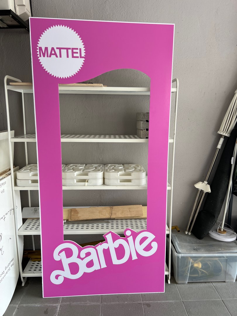 Barbie Frame Photobooth 6.5ft Tall, Hobbies & Toys, Stationery & Craft ...